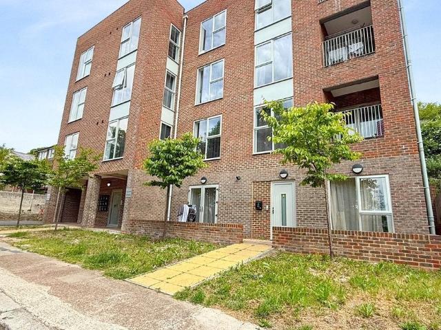 Apartment at Cross Street, Chatham