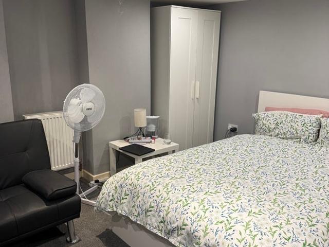 Apartment at Cross Street, Kirklees