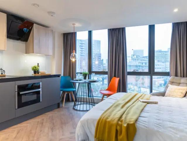 Apartment at Cross Street, Salford