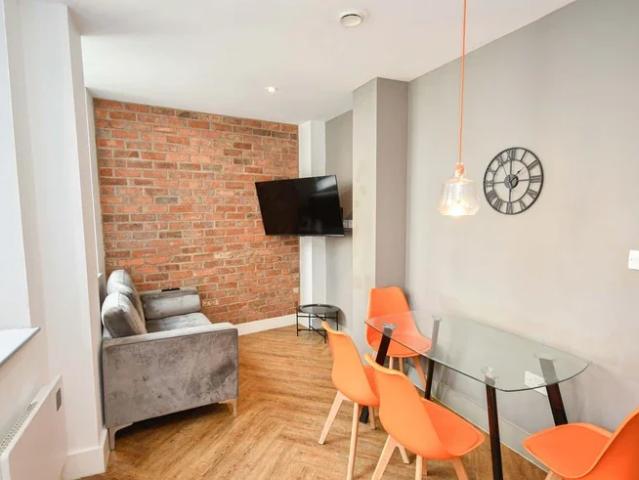 Apartment at Cross Street, Salford