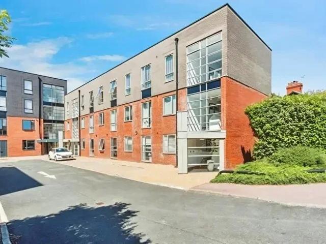 Apartment at Crossford Court, Trafford
