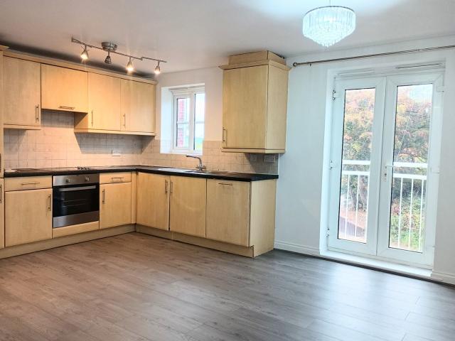Apartment at Crow Nest Drive, Leeds