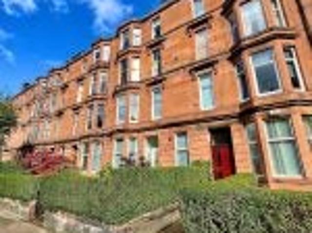 Apartment at Crow Road, Glasgow