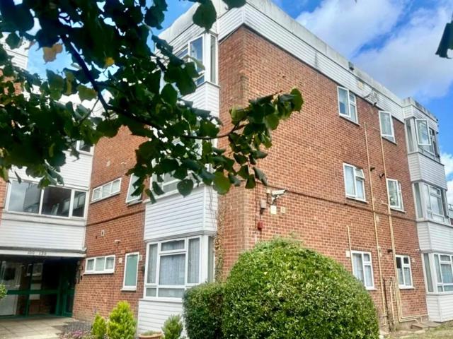 Apartment at Crown Meadow, Slough