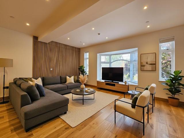 Apartment at Crown Passages, Trafford