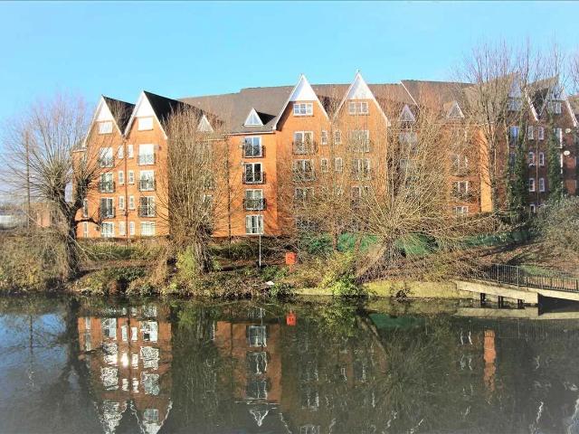 Apartment at Crown Quay, Bedford
