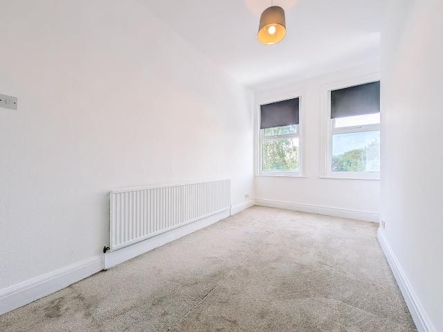 Apartment at Crowborough Road, Southend on Sea