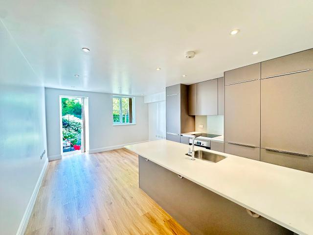 Apartment at Crouch End Hill, London