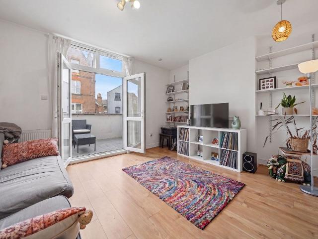 Apartment at Crouch Hill, Greater London