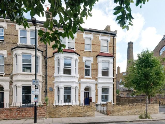 Apartment at Croxley Road, City of Westminster