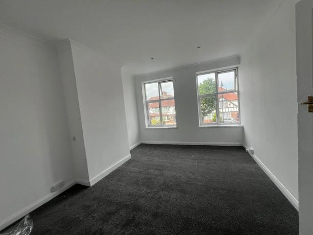 Apartment at Croydon Road, Greater London