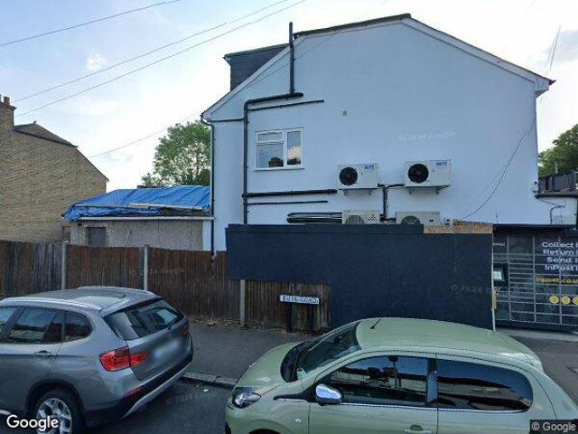 Apartment at Croydon Road, Greater London