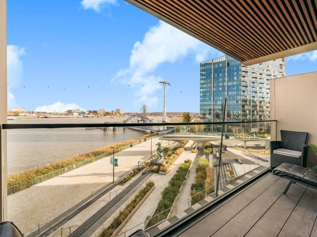 Apartment at Cutter Lane, Greater London