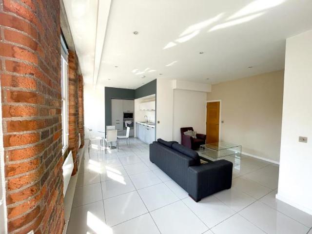Apartment at Cutting Room Square, Manchester