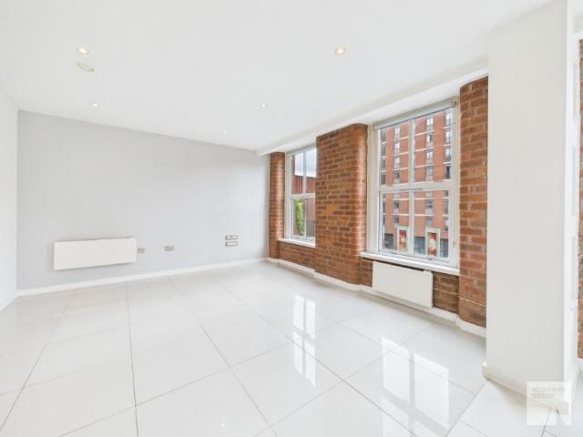 Apartment at Cutting Room Square, Manchester