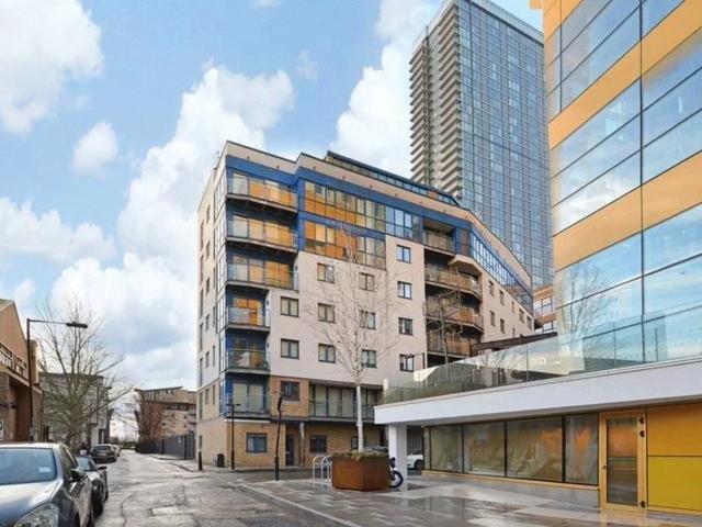 Apartment at Cuba Street, Greater London