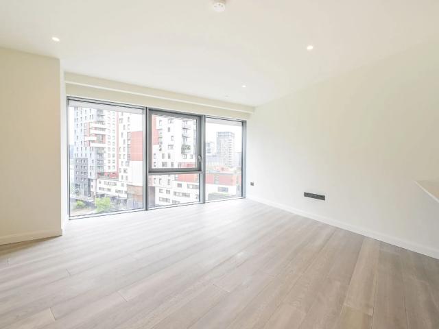 Apartment at Cuba Street, Greater London