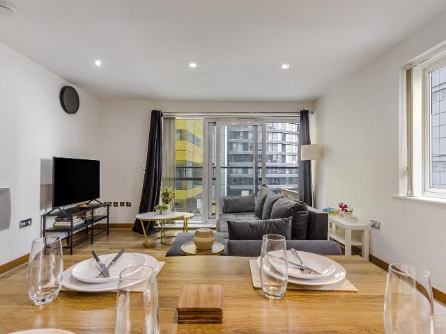 Apartment at Cuba Street, Greater London