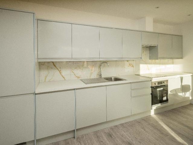 Apartment at Cuckoo Hall Lane, Greater London