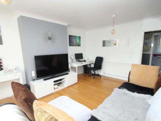 Apartment at Culbin Drive, Glasgow
