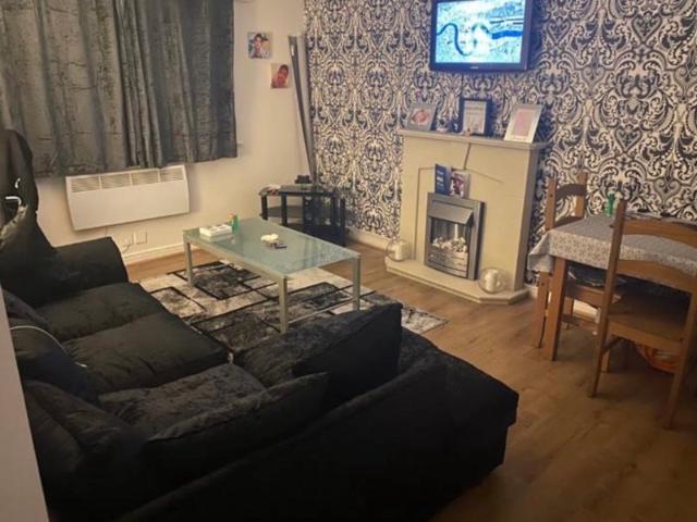 Apartment at Cumberland Place, Greater London