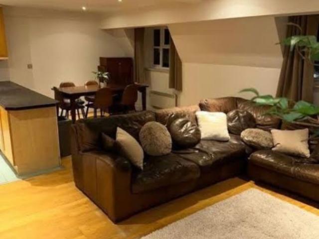 Apartment at Cumberland Road, Borough of Spelthorne