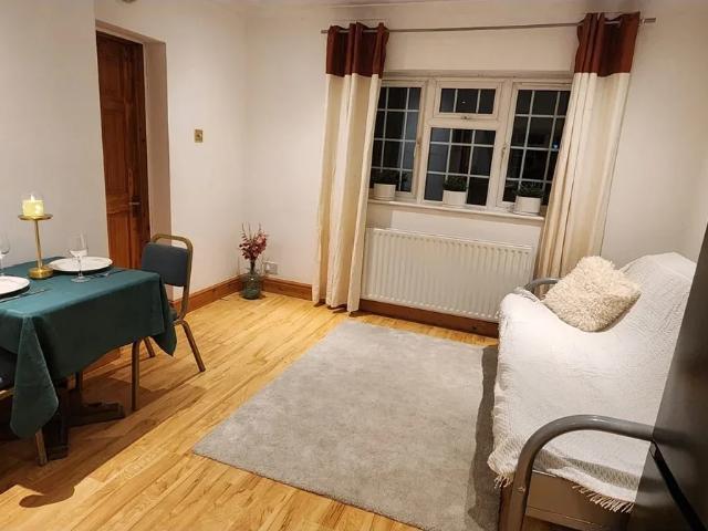 Apartment at Currey Road, Greater London