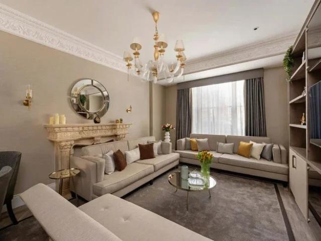 Apartment at Curzon Street, City of Westminster