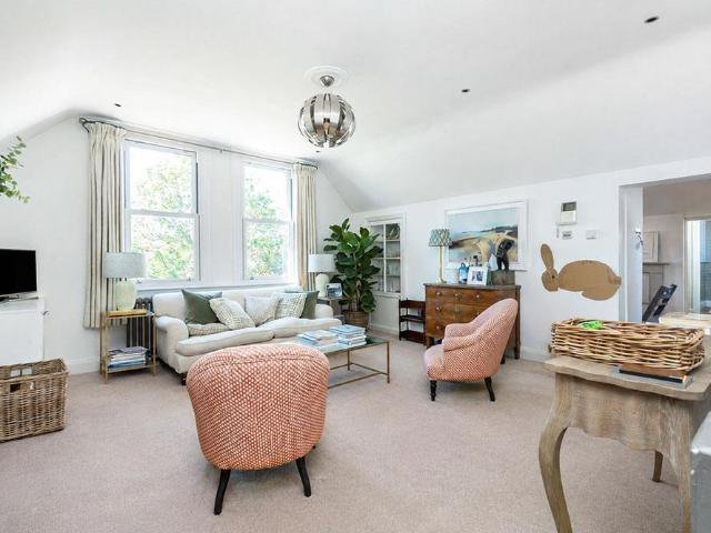 Apartment at Curzon Street, City of Westminster