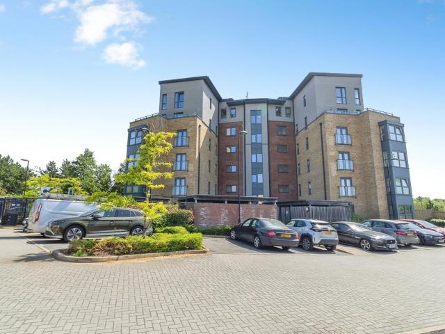 Apartment at Cyber Avenue, Milton Keynes