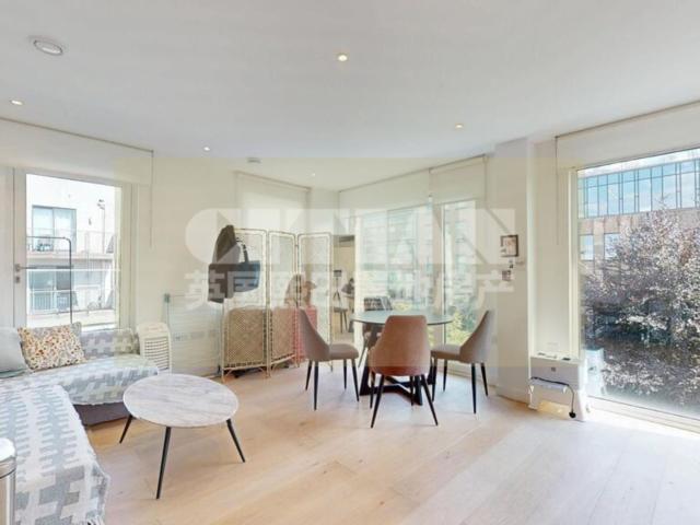 Apartment at Cynthia Street, Greater London