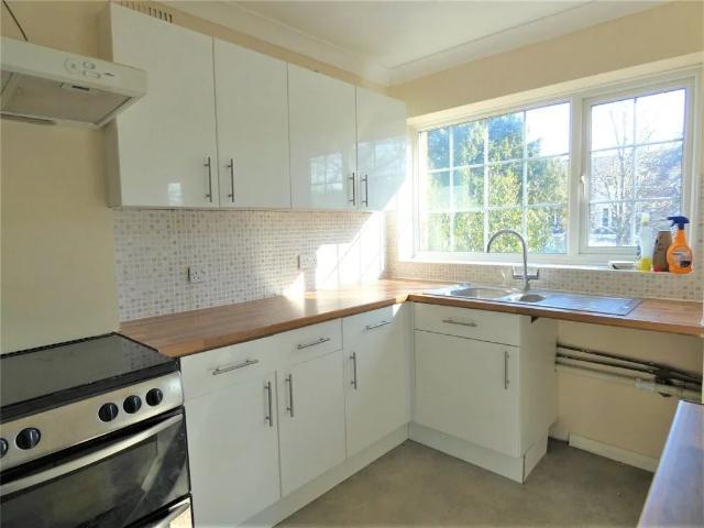 Apartment at Cypress Crescent, East Hampshire