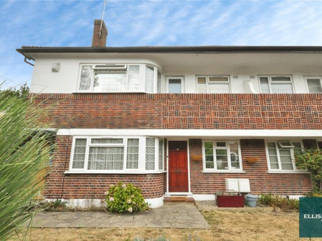 Apartment at Cyprus Road, Greater London