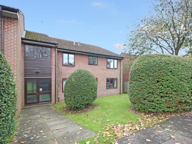 Apartment at A23, Mid Sussex