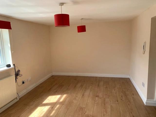 Apartment at A308, Borough of Spelthorne