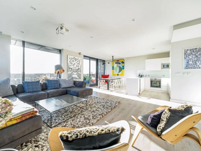 Apartment at Amelia Street, Greater London
