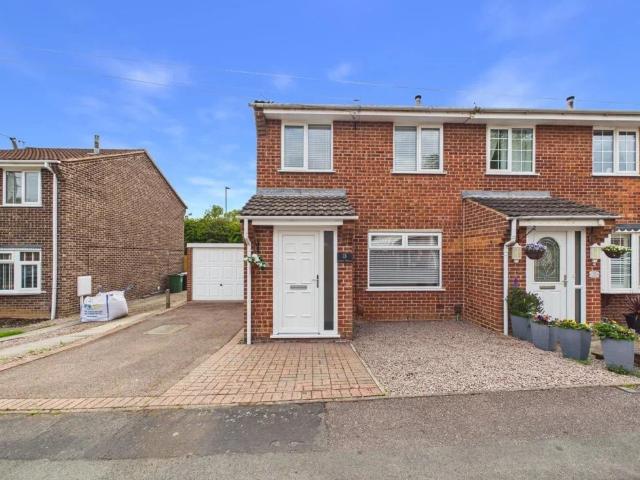 Apartment at Amis Close, Charnwood