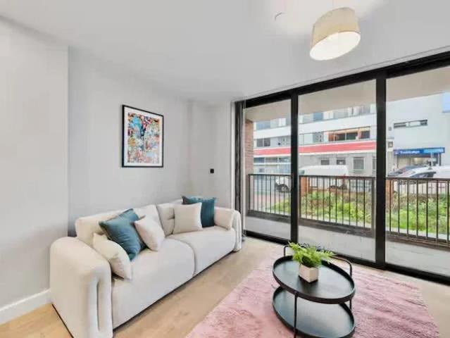Apartment at Amity Grove, Greater London