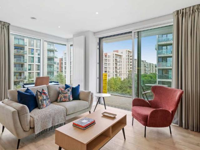 Apartment at Anthems Way, Greater London