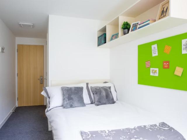 Apartment at Anchor Road, Bristol