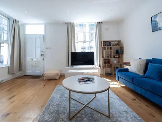 Apartment at Anderson Street, Greater London