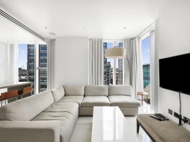 Apartment at Andrewes Highwalk, City of London