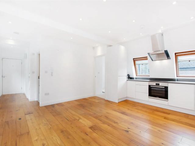 Apartment at Anerley Road, Greater London