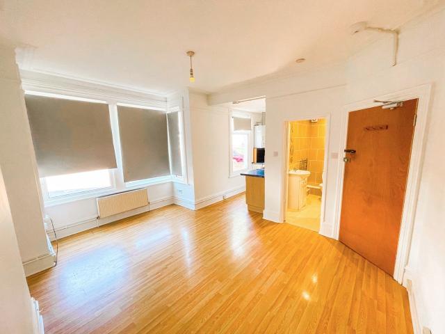 Apartment at Anerley Road, Southend on Sea