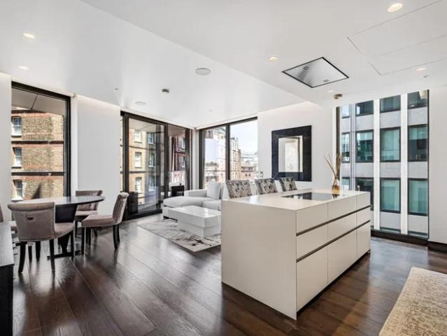 Apartment at Angela Hooper Place, City of Westminster