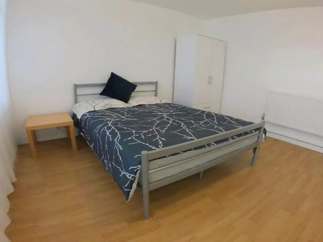 Apartment at Angell Park Gardens, Greater London