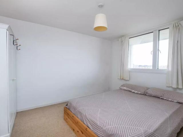 Apartment at Angell Park Gardens, Greater London