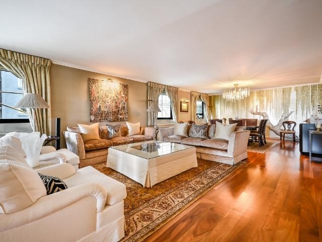 Apartment at Anhalt Road, Greater London