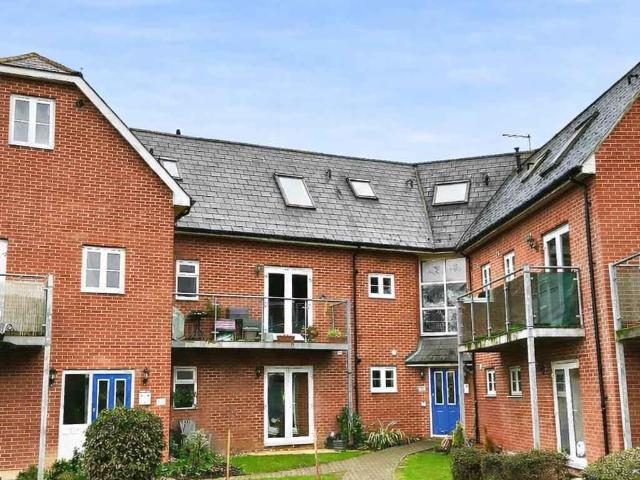 Apartment at Abbey Court, Colchester