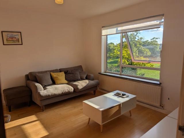 Apartment at Abbey Gardens, Greater London